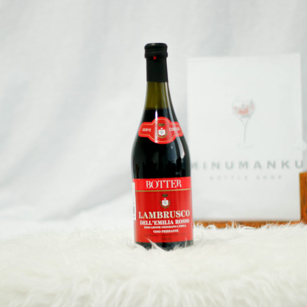 BOTTER LAMBRUSCO ROSSO DELL’EMILIA IGT – SWEET SPARKLING WINE – Minumanku